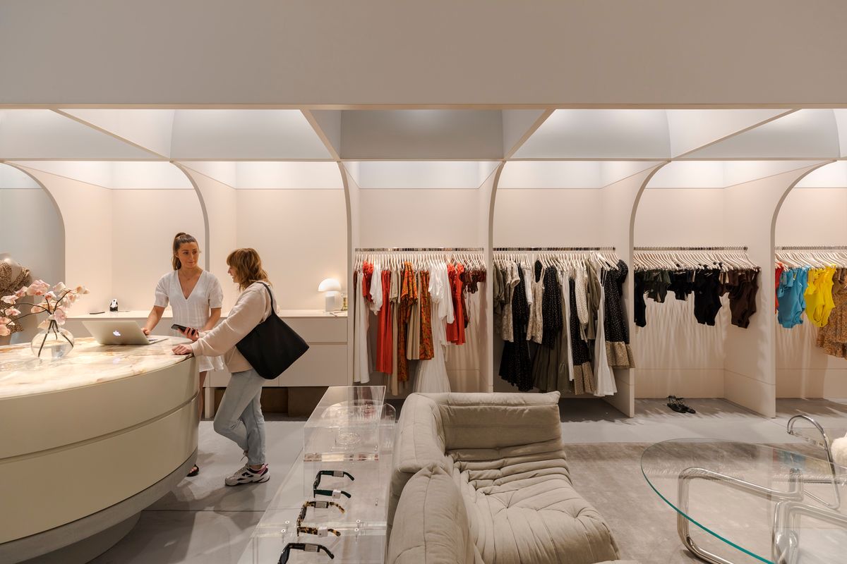 Optec New 48V - Spotlights for track - Indoor | ERCO