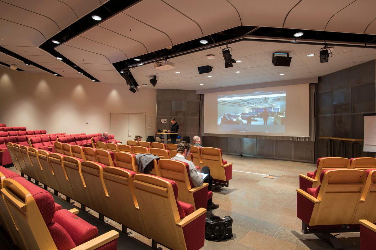 Atrium double focus - Recessed luminaires - Indoor | ERCO