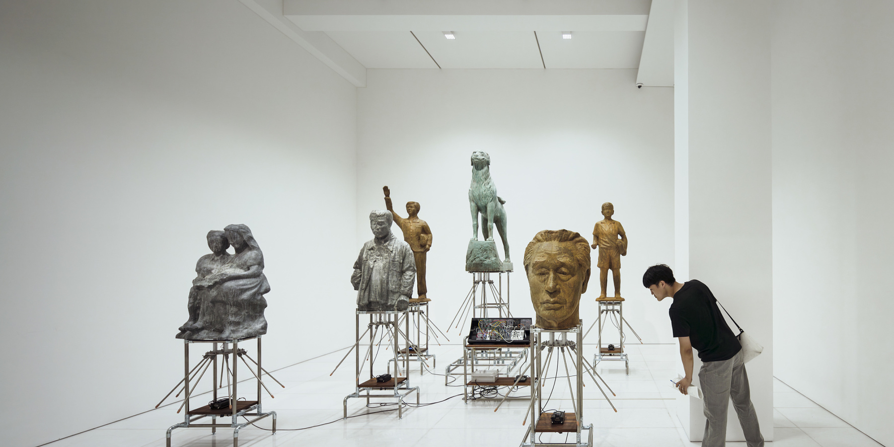 LED light: LED gallery lighting for Arario Gallery, Seoul