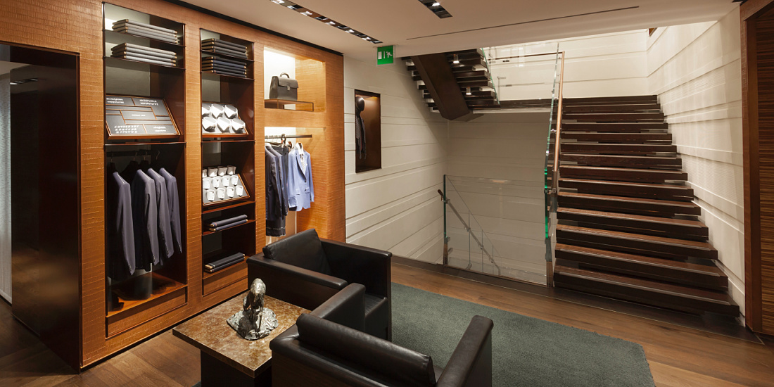 LED light: Ermenegildo Zegna fashion boutique - Shop - Projects