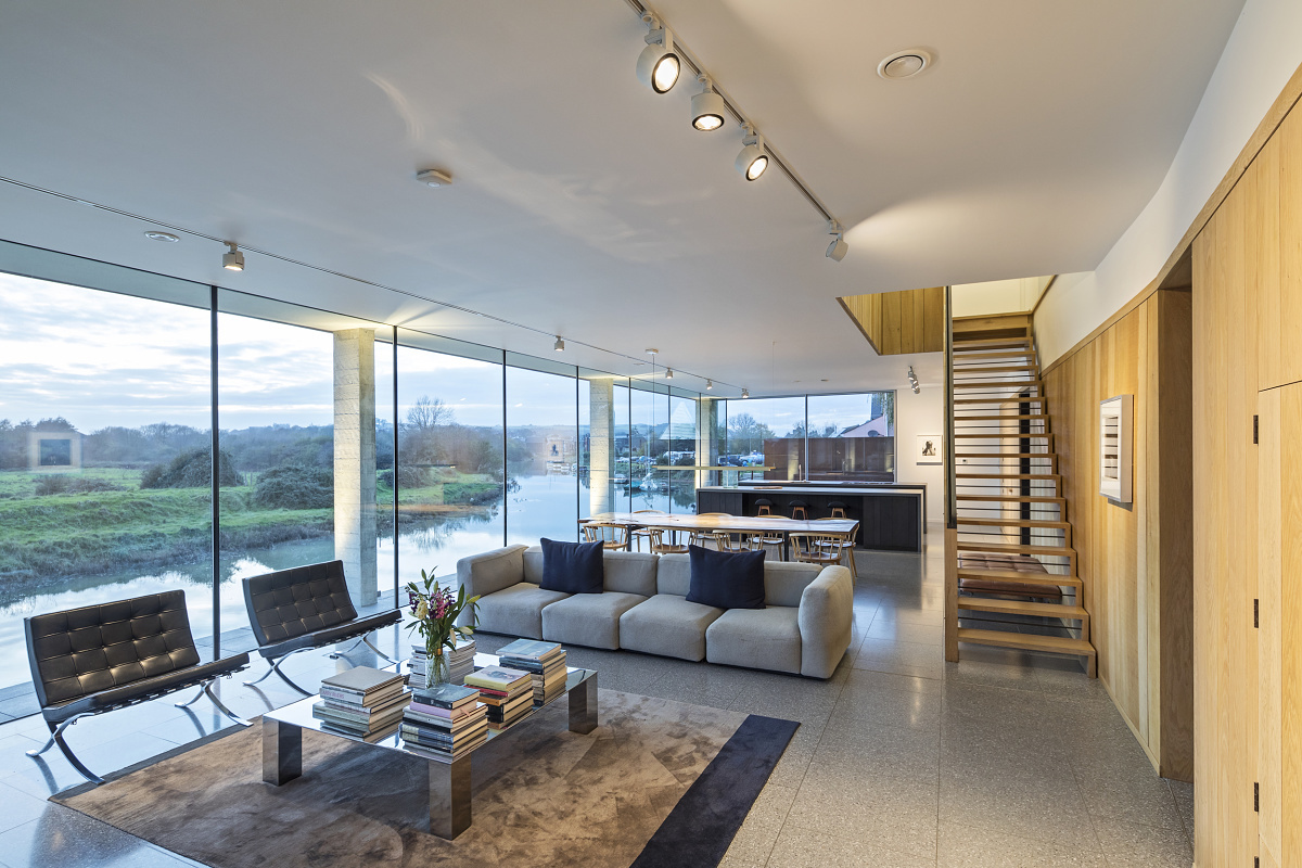 Track and singlets | ERCO