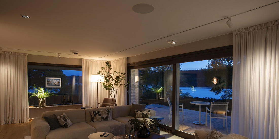 LED light: LED lighting for Villa Lakeside, Gothenburg